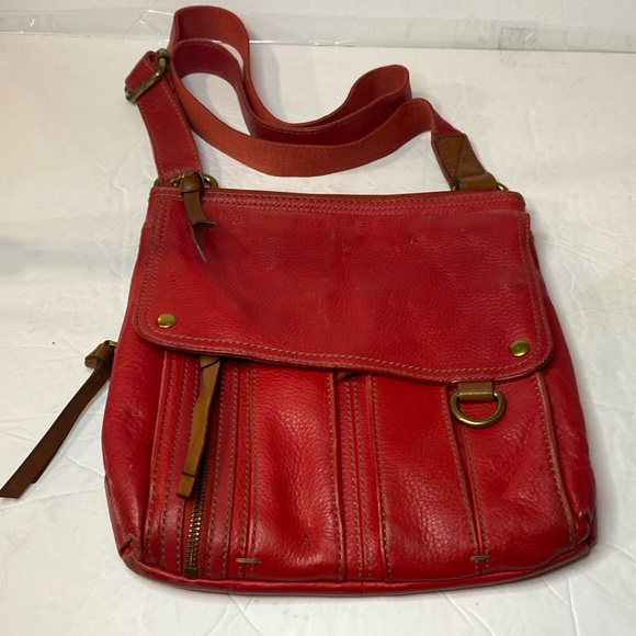 Fossil | Bags | Fossil Red Leather Crossbody | Poshmark